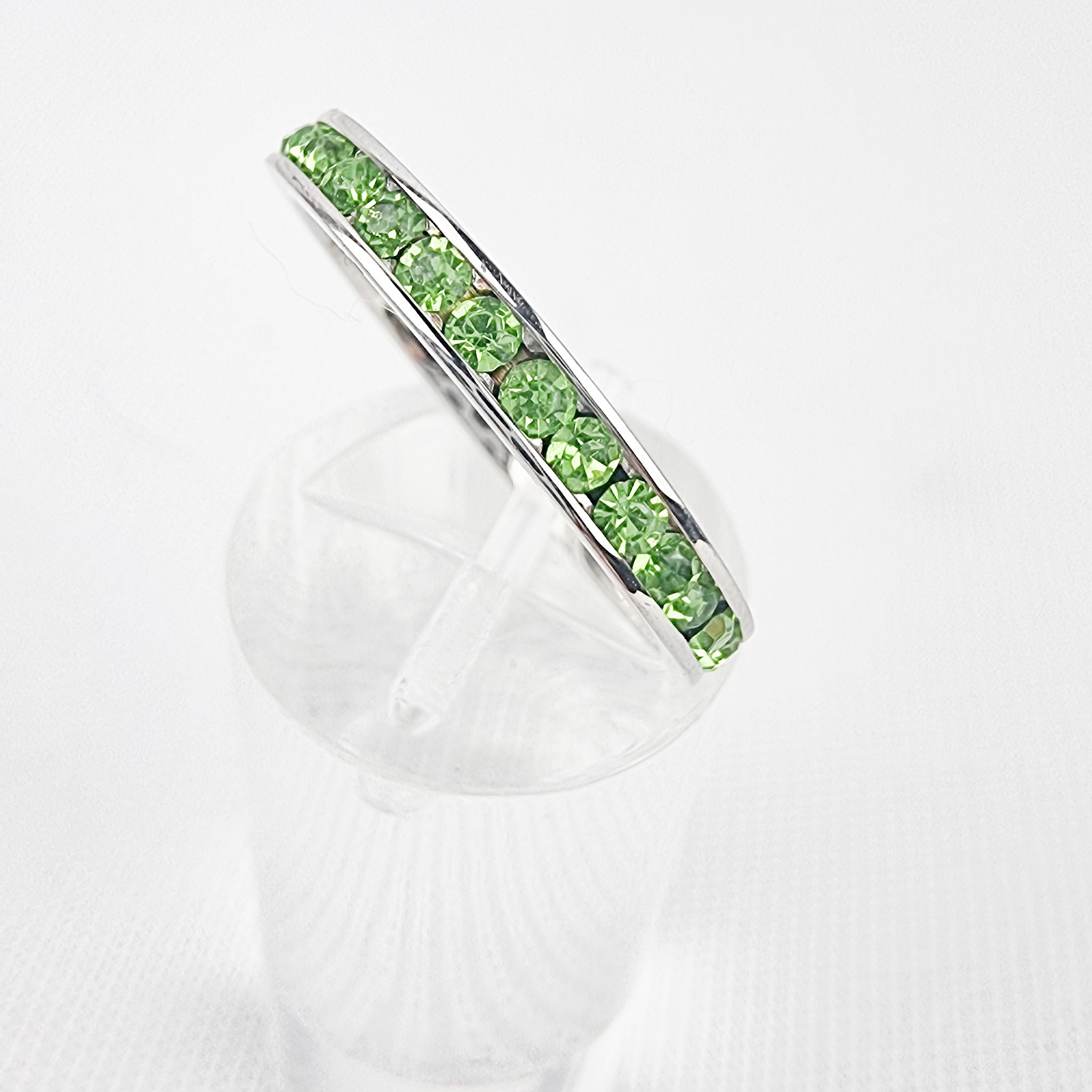 925 emerald style Green silver Eternity Ring